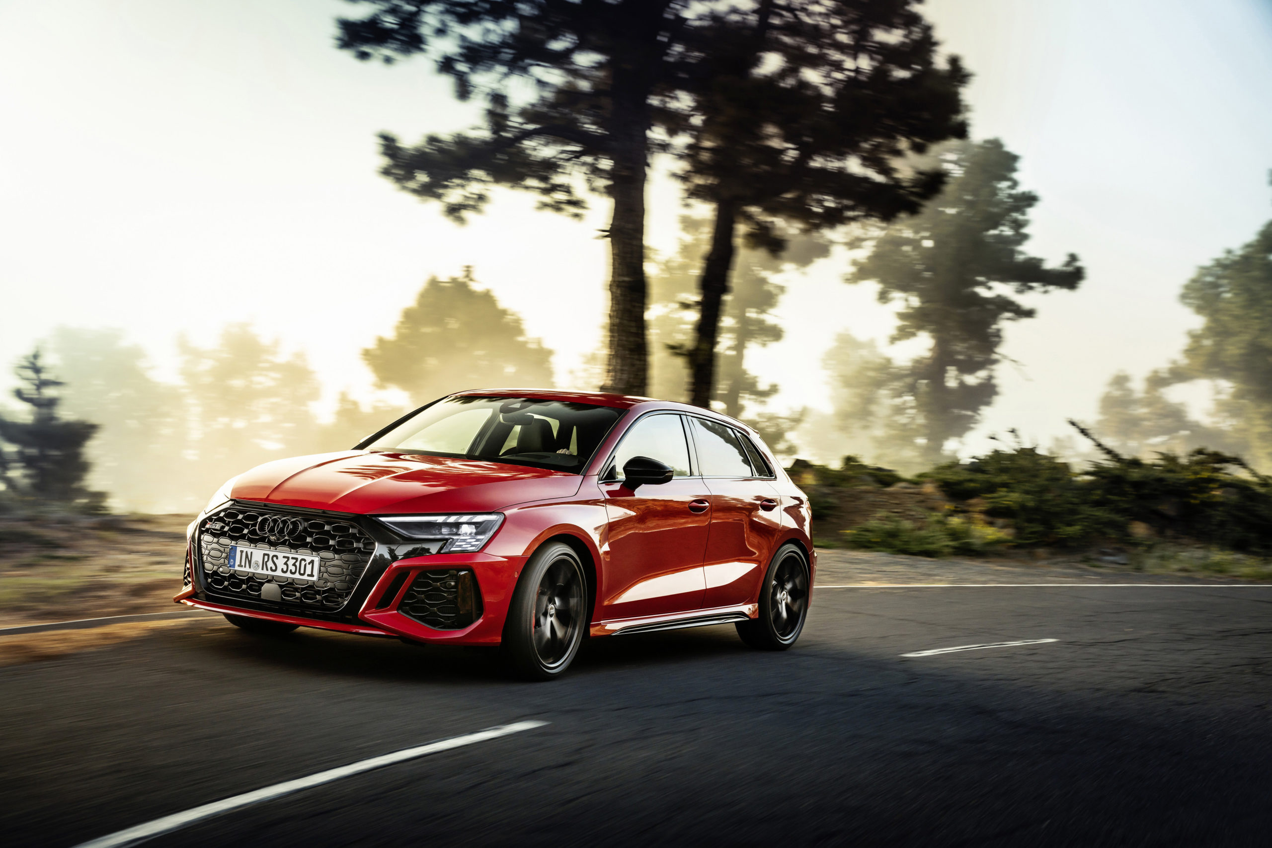 Audi RS3 Sportback: Preis, Motoren, Ausstattungen und Alternativen ...