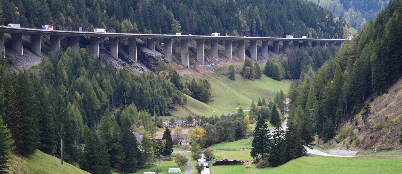 Maut in Italien - Kosten für Autobahngebühren & Telepass | carwow.de