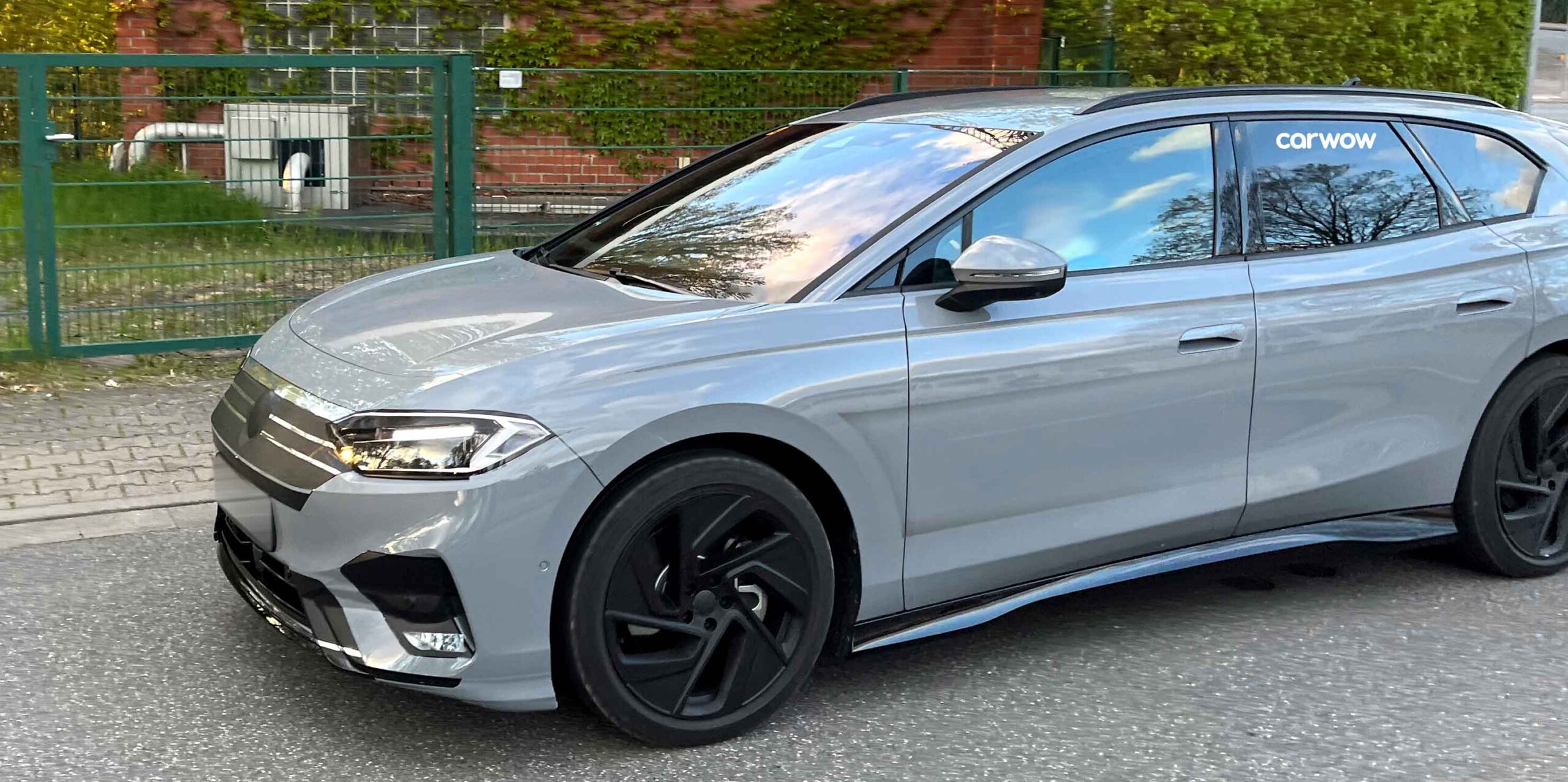 VW ID.7 Tourer - erster Ausblick auf Elektro-Kombi von VW | carwow.de